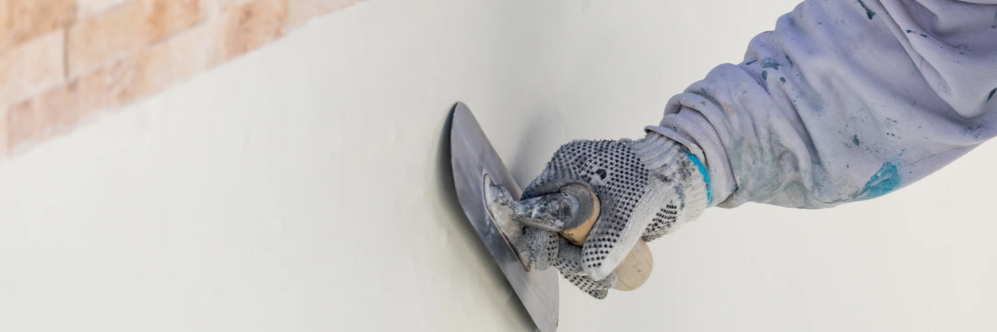 Professional Plastering Services in London - Vivre Contractors